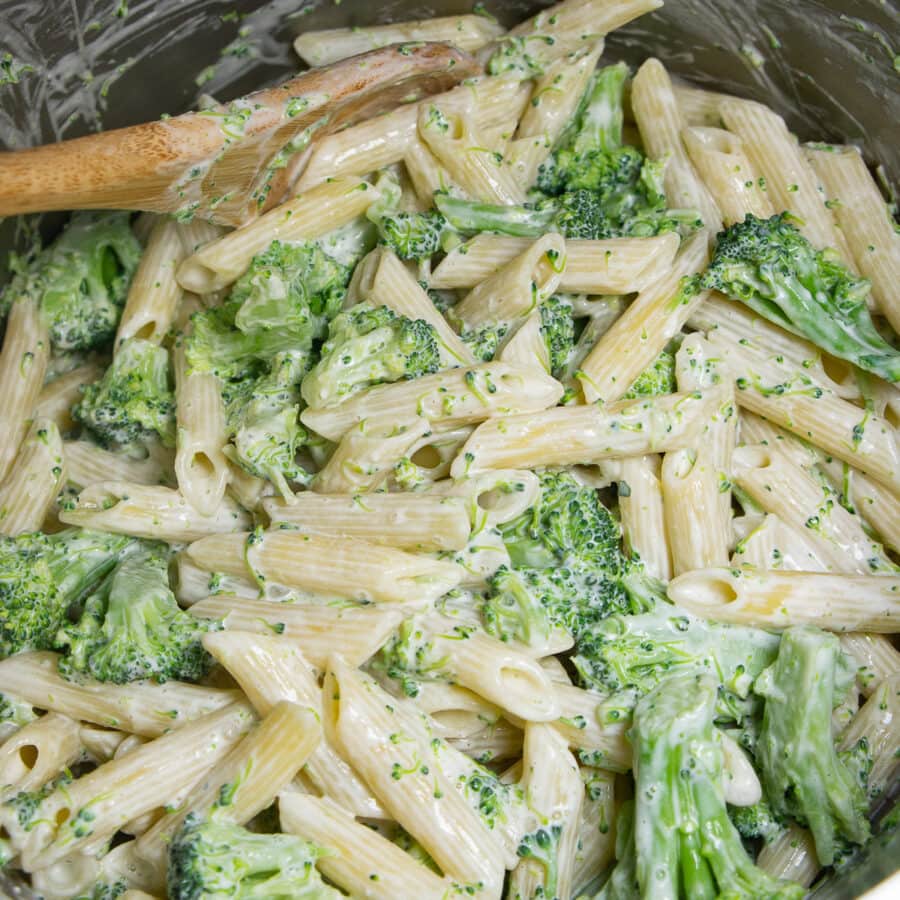 Creamy Broccoli Pasta - The Flour Handprint