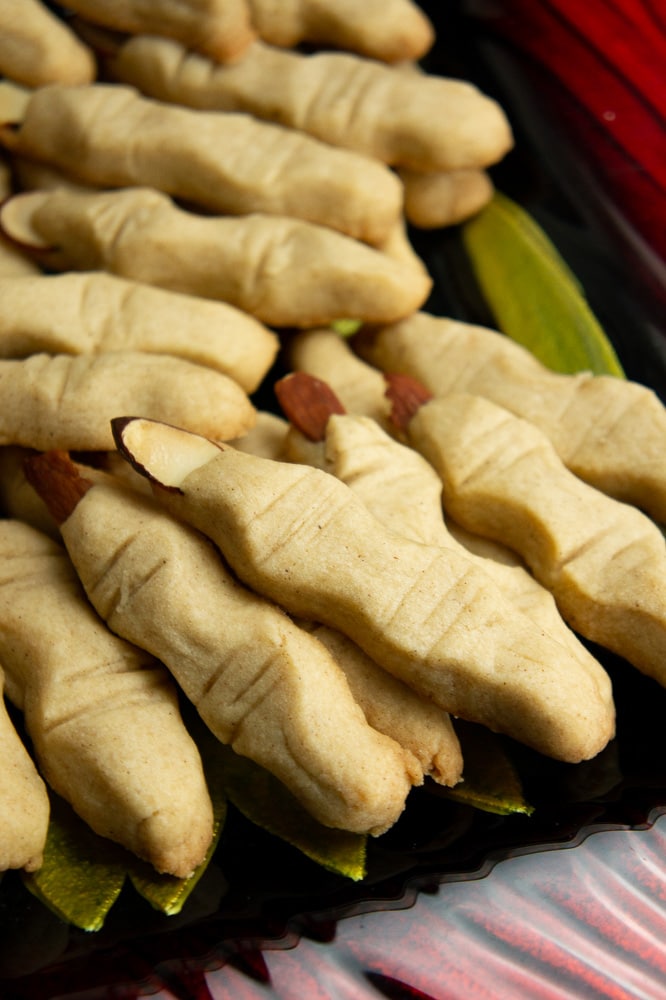 Scary Finger Cookie Recipe Easy Spooky Witch Finger Cookies (Halloween