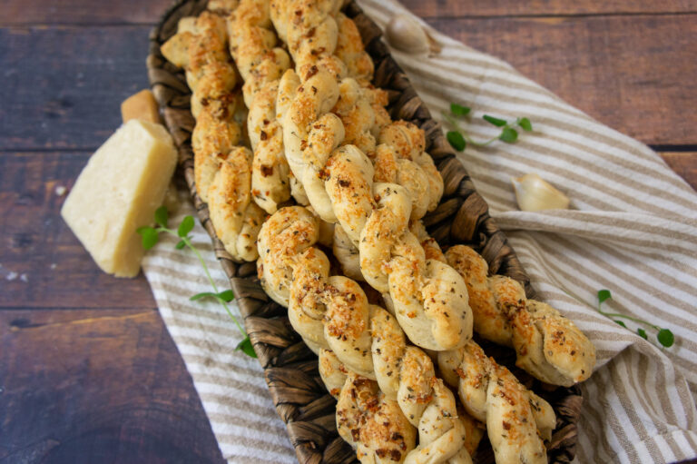 Garlic Bread Twists - The Flour Handprint